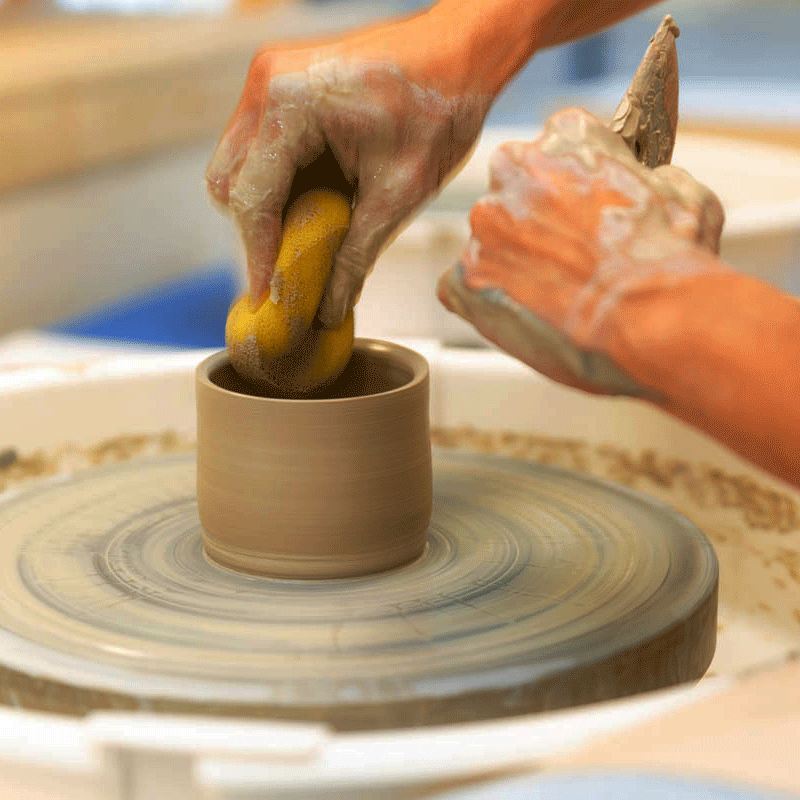 AMỌ poterie - Votre atelier pour pratiquer la poterie à Marseille